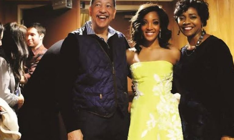 Micheal Eugene Guyton's Daughter Mickey Guyton - Complete Biography ...